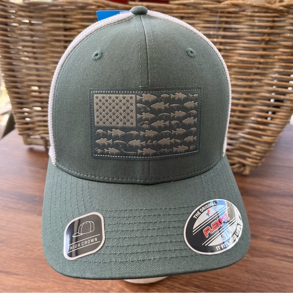 Columbia | Accessories | Columbia Flexfit High Crown New Hat Pfg Fish ...